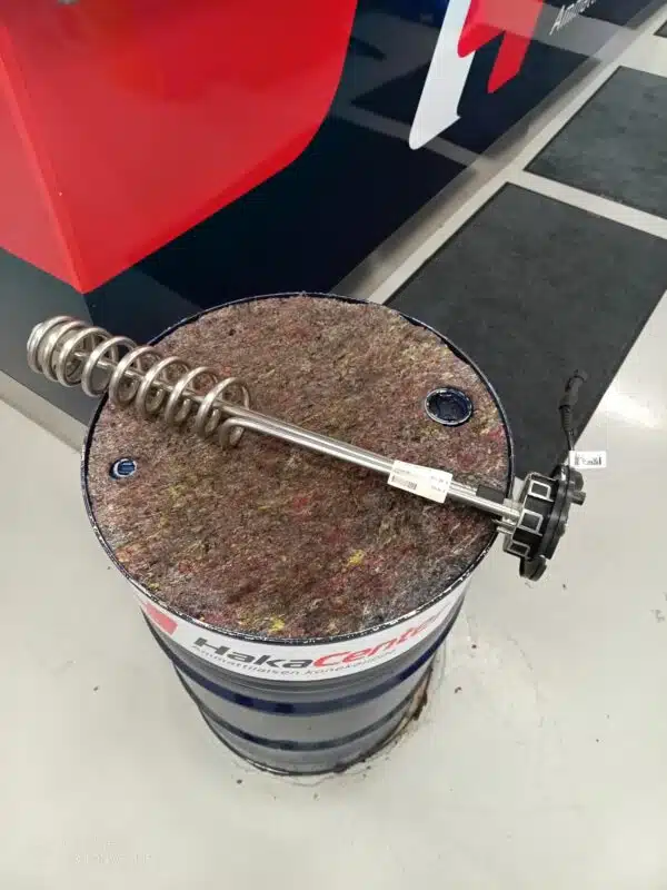 ADBLUE TANKKIANTURI+LÄMMITYSKIERUKKA CNH 47512672 - käytetty - HakaCenter